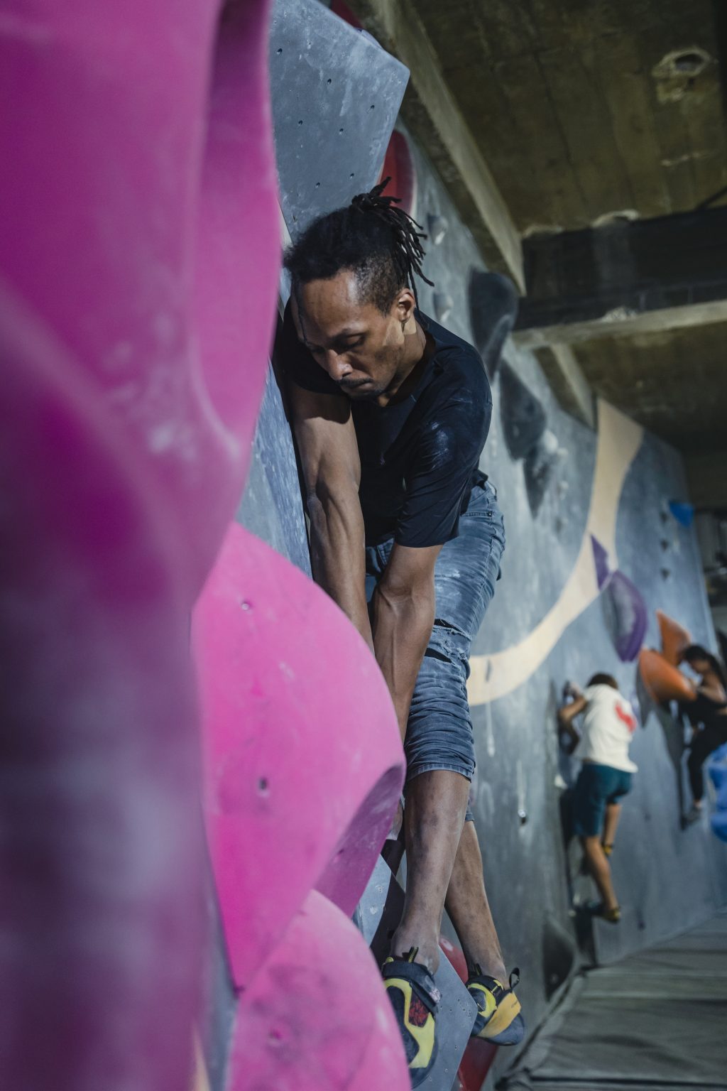 Your First Bouldering Competition - Method Climbing